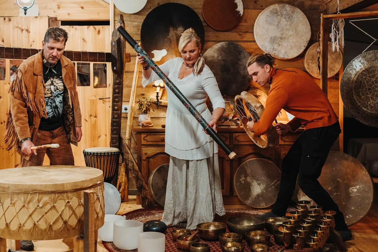 Muzikos garsų kelionė ( Lapkričio 22d.) - Vinetu Kaimas